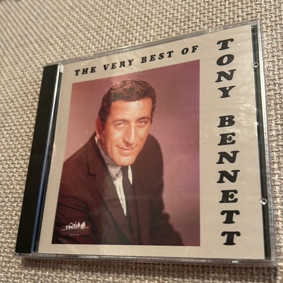 Media | The Very Best Of Tony Bennett Cd Original Packaging | Poshmark